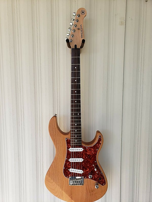 Yamaha Pacifica Custom Mod SSS 2016 Natural Wood | Reverb