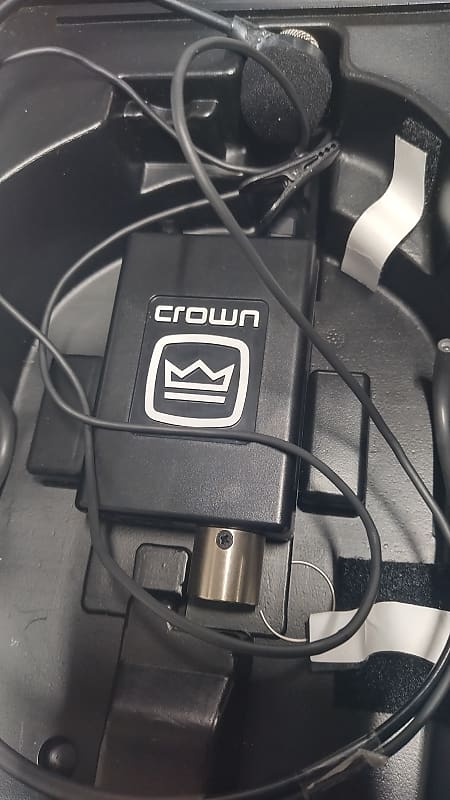 Crown CM 311 23 - Black | Reverb