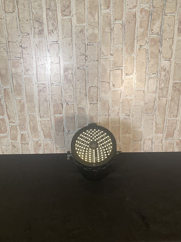 American DJ RAYZER STARTEC LED LIGHT 2010s Black (Queens,NY) | Reverb