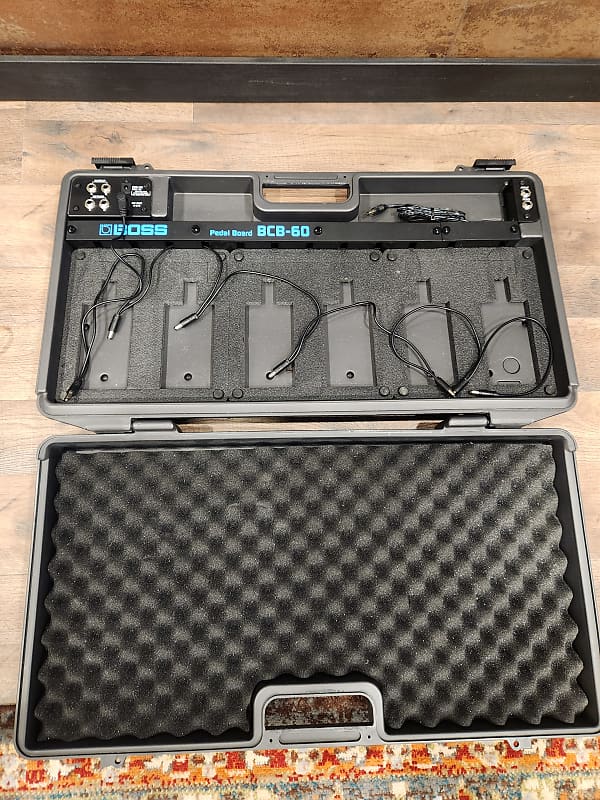 BOSS BCB-60 PEDALBOARD WITH AC POWER 799384408 BCB-60 PEDAL | Reverb