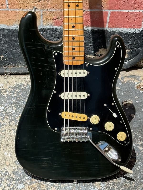 Fender Stratocaster 1977 - cool Black Strat like David | Reverb