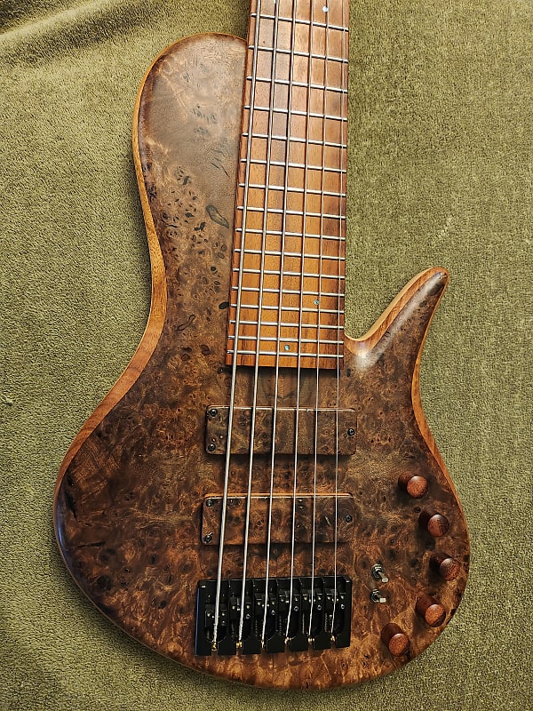 Adamovic Halo 6 -27 Fret - Bass | Reverb
