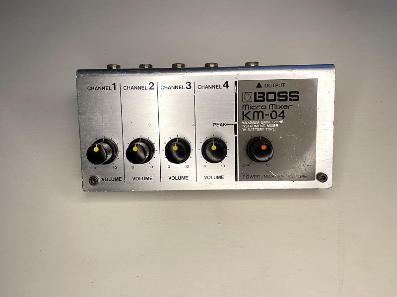 Boss KM-04 Micro Mixer | Reverb