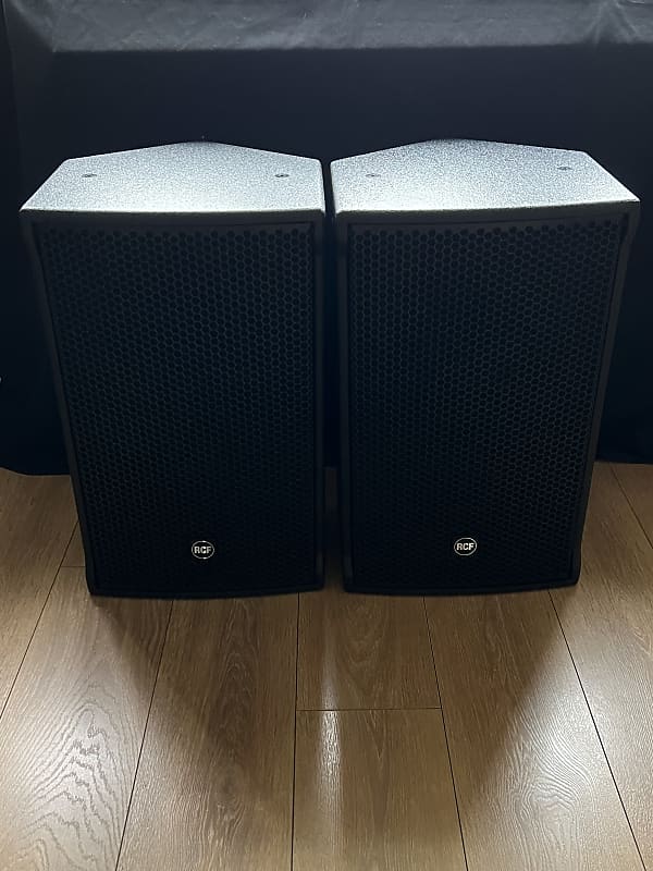 RCF NX 32-A Active 12 inch Speakers. | Reverb UK