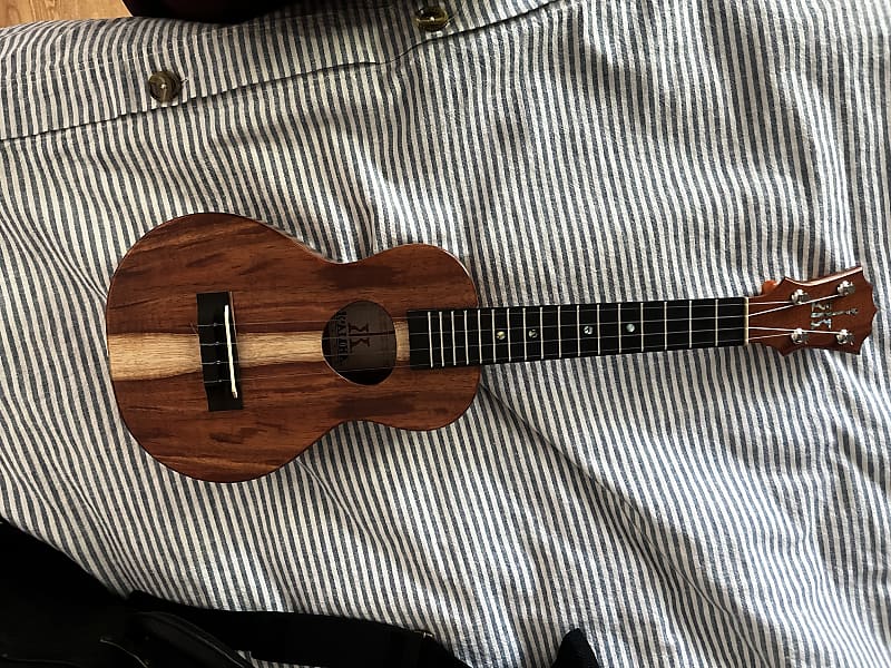 KoAloha “Pikake” Concert KCM-10 2010 - Natural | Reverb