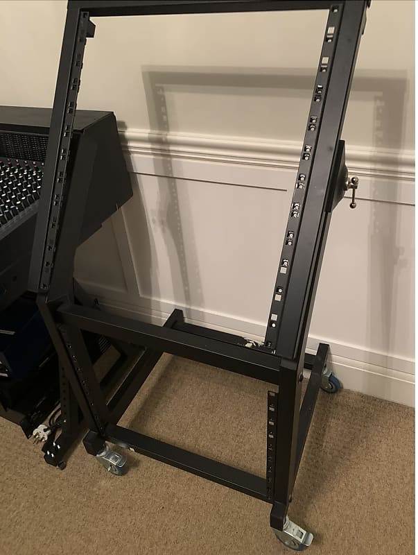 19 inch rack on wheels 21u with angled section COLLECTION | Reverb UK