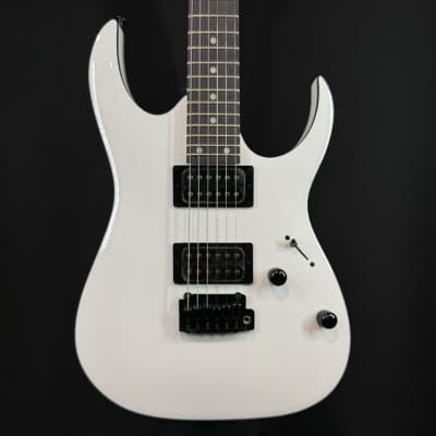 Ibanez GRGA120 GIO RGA Series Electric Guitar - White | Reverb