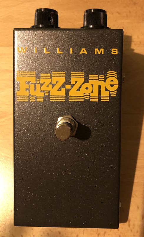 Pigdog Fuzz Zone FZ-1 2023 - Black Sparkle | Reverb UK