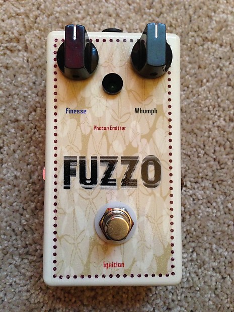 Jerrostomps Fuzzo vintage style fuzz, drive | Reverb