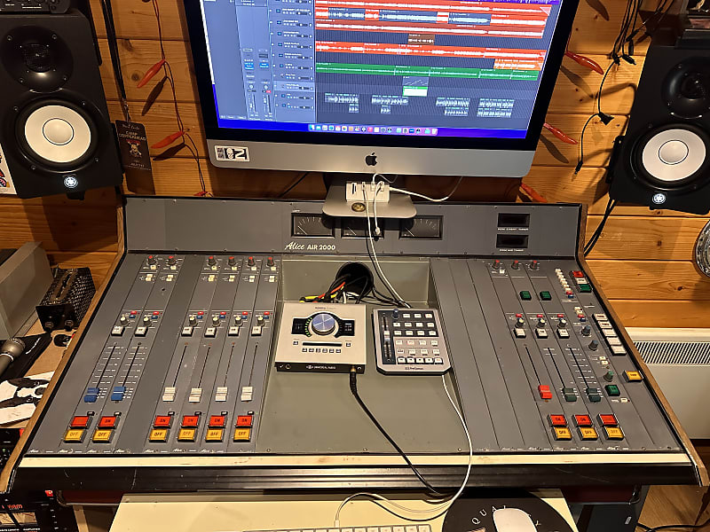 AIR-2000 1970s Analogue Broadcast Mixer Board | Reverb UK