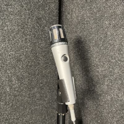 Shure 515SBG-18X GooseNeck Dynamic Microphone | Reverb