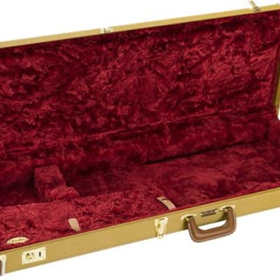 Fender Strat/Tele Hardshell Case Black Plush Interior | Reverb