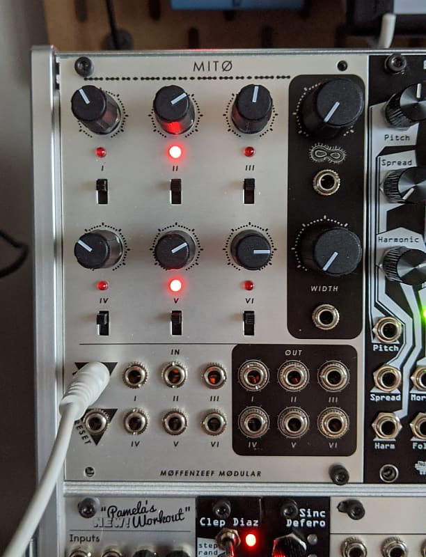 Moffenzeef Mito | Reverb