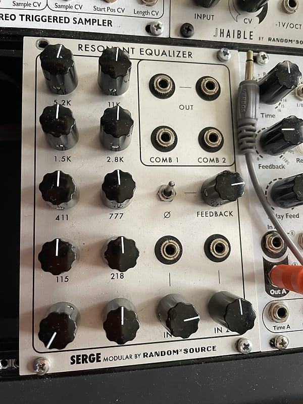 Random Source Résonant Equalizer | Reverb