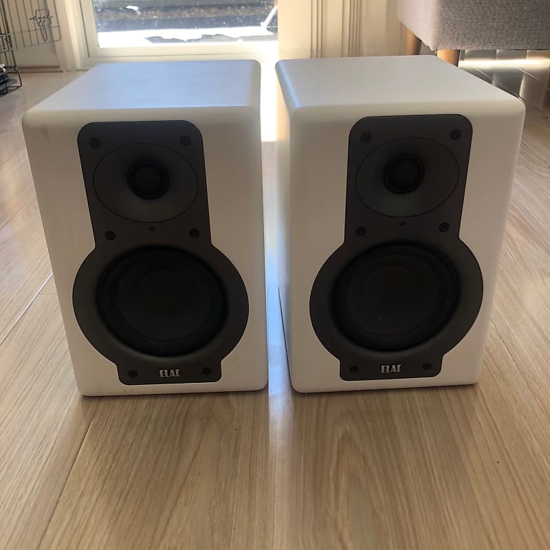 ELAC AM150 - Great Active Speakers (Only 1 working speaker) | Reverb