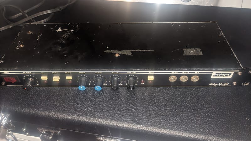 DOD R-885 rackmount analog delay | Reverb