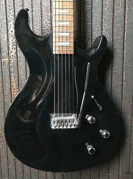 2004 Line 6 Variax Electric Modeling Guitar w/Accessories & | Reverb