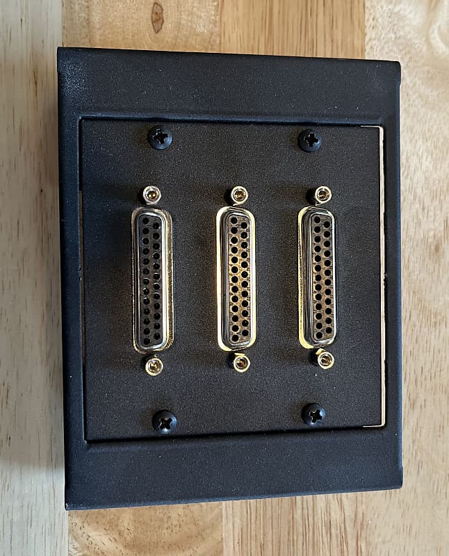 Redco DB25 Mult Box 1x2 8ch Splitter | Reverb