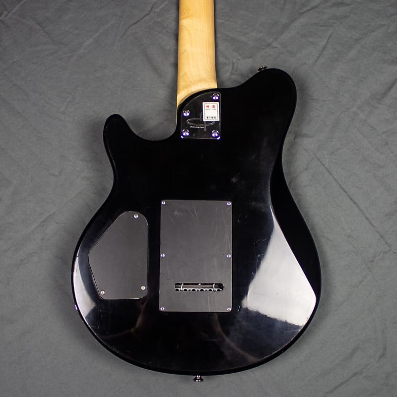 OLP by Ernie Ball Music Man MM1 EVH Axis Transparent Purple OLP by Ernie Ball Music Man MM1 EVH Axis Transparent Purple