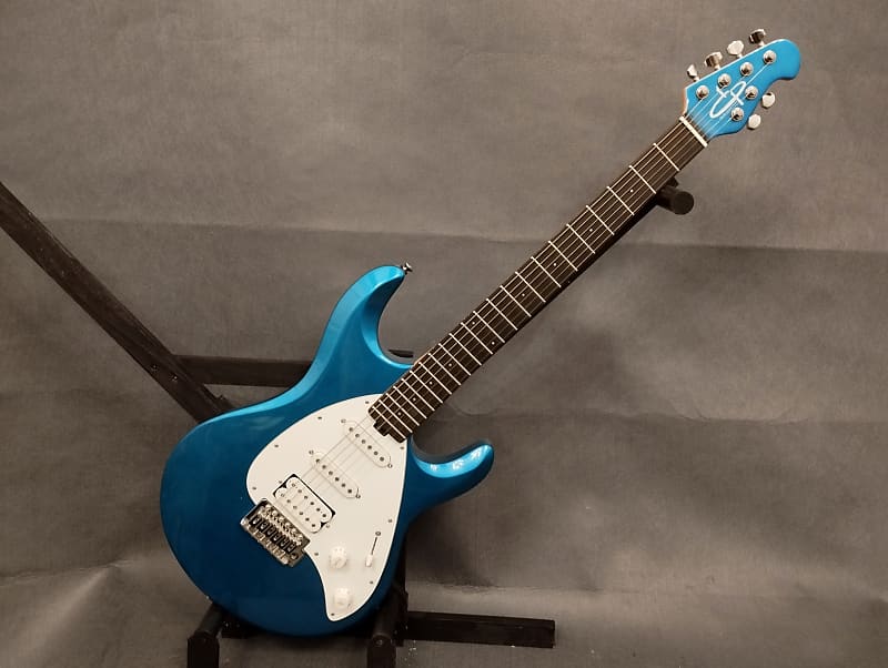 Ernie Ball Music Man OLP MM4 Silhouette | Reverb