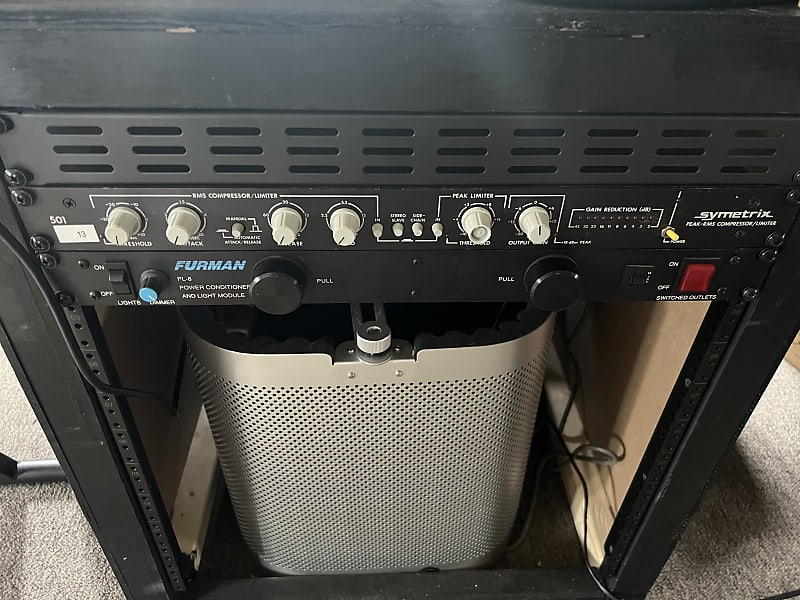 Symetrix 501 Compressor | Reverb