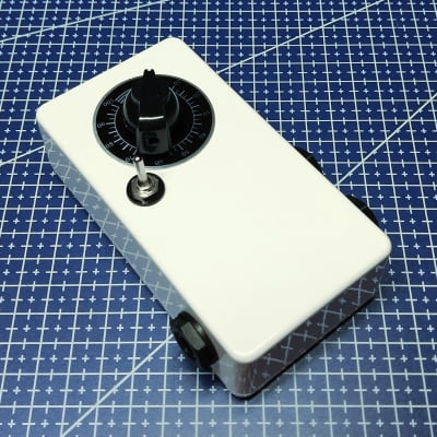 Combination Guitar reamp box (re-amping) and Line Isolation | Reverb