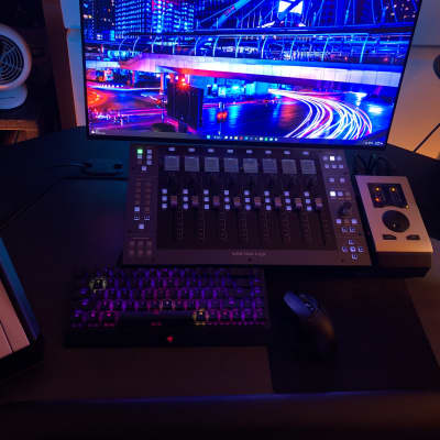 Argosy Console Halo G Studio Workstation Desk | Reverb