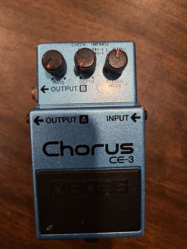 Boss CE-3 Chorus | Reverb