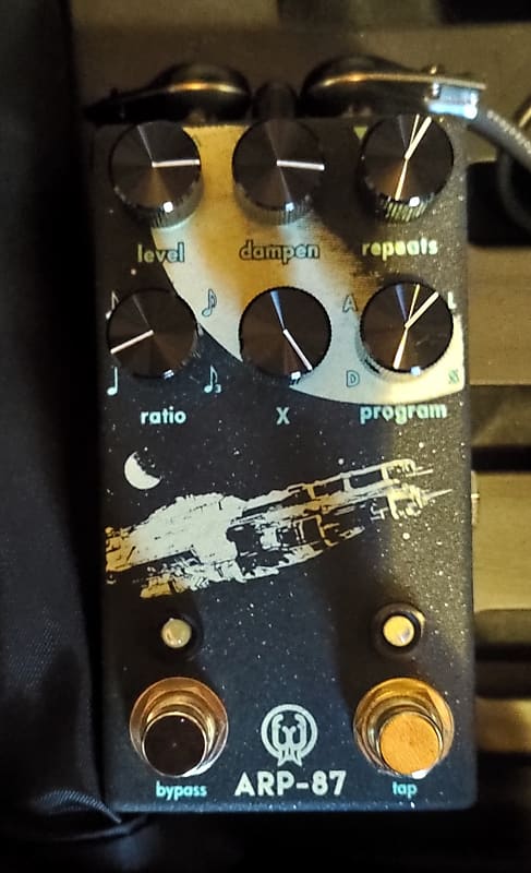 Walrus Audio ARP-87 Multi-Function Delay | Reverb