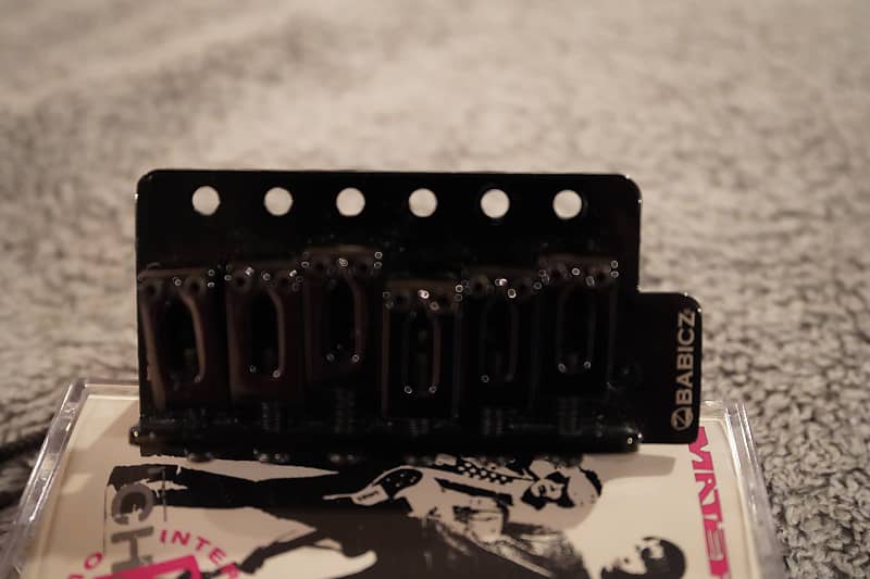 Babicz Full Contact Strat Bridge - Black | Reverb