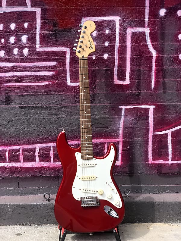 2004 Cherry Red Fender Squier Affinity Series Stratocaster | Reverb UK