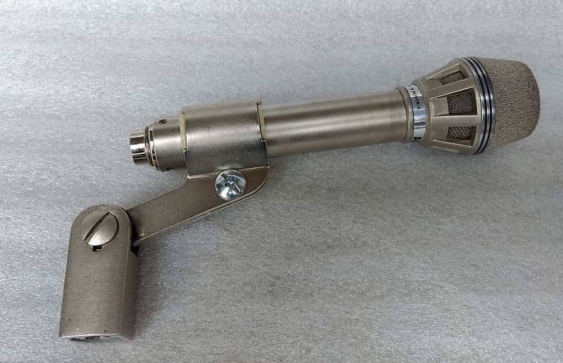 AKG D190C Vintage Dynamic studio Microphone 1970's | Reverb