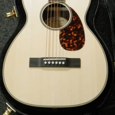 Larrivee 0-40R Legacy Series Spruce Top Rosewood Back & Sides | Reverb