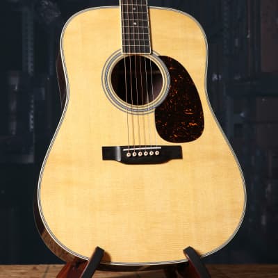 Martin D-35 (2018-Current) Dreadnought Acoustic Guitar | Reverb