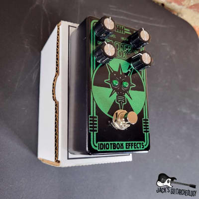 IdiotBox Effects Blower Box Bass Distortion | Reverb