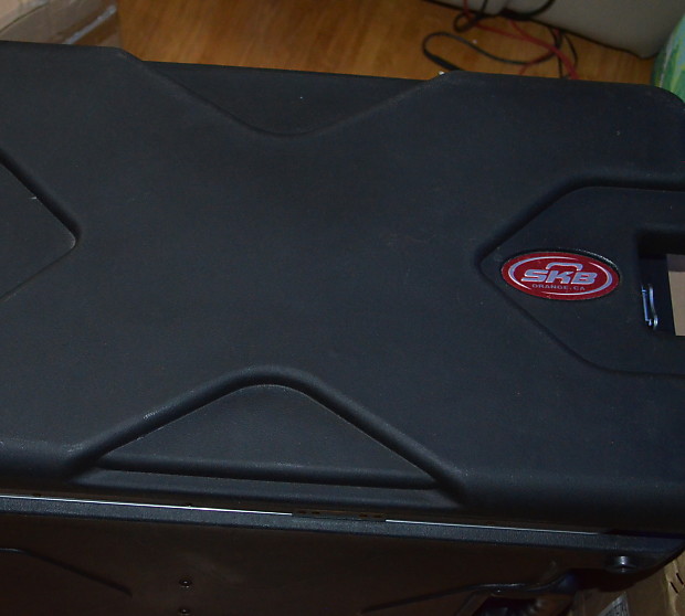 SKB 6U/6-space Rolling Rack Roto Molded | Reverb