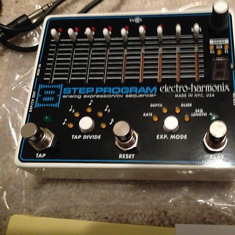 Electro Harmonix 8 step Expression Pedal Sequencer | Reverb