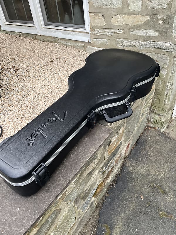 Fender Dreadnought Acoustic Guitar Hardshell Case (SKB) | Reverb