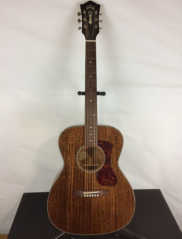 Guild OM-120 Grand Auditorium Acoustic Guitar, Solid Mahogany | Reverb