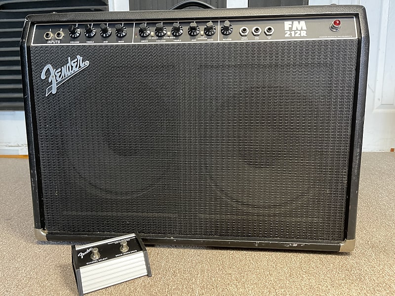 Fender FM 212 DSP 2-Channel 100-Watt 2x12" | Reverb