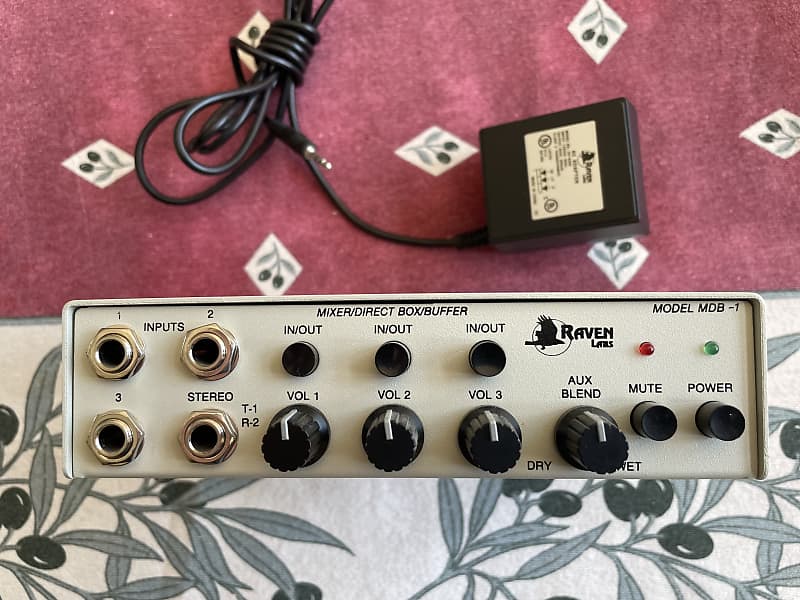 Raven Labs MDB-1 ~2000 - White | Reverb