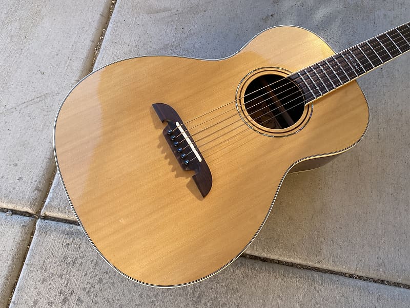 Alvarez Ap70 | Reverb