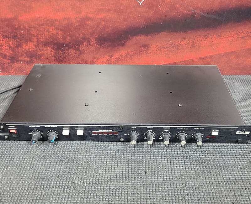 R825 Compressor (Westminster, CA) | Reverb