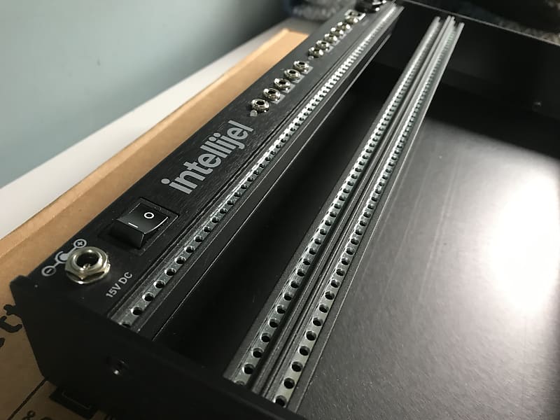 Intellijel 4U 62HP Palette Case | Reverb