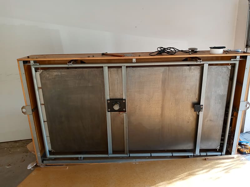 Plate Reverb EMT 140 1958 | Reverb
