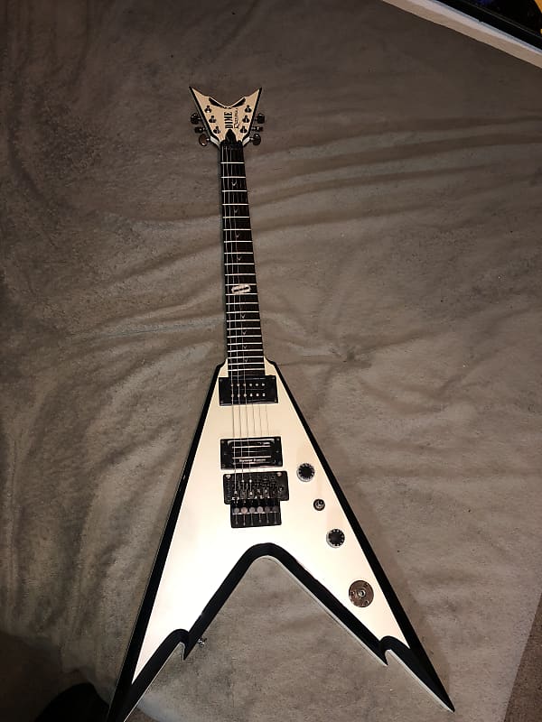 Dean Razorback v | Reverb