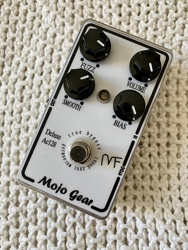 Mojo Gear FX Deluxe AC128 Fuzz - VIDEO | Reverb