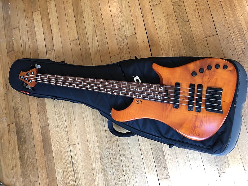 Le Fay Singer 5 String Electric Bass Guitar Mahogany *MINT* | Reverb