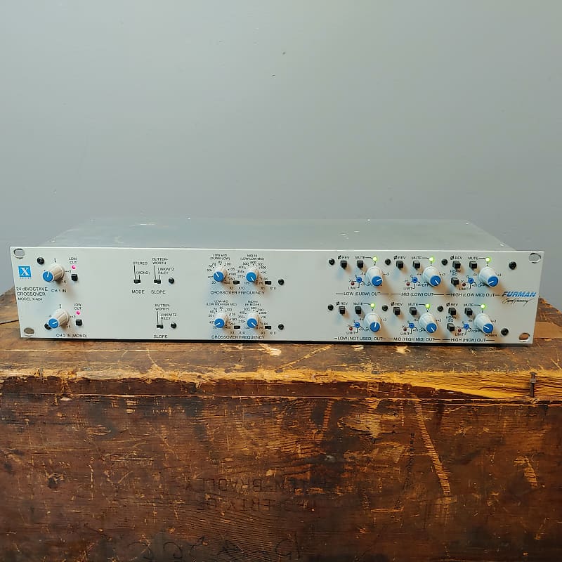 Furman X-424 24dB/Octave Crossover | Reverb