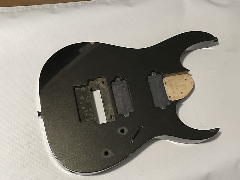 2001 Japan Fujigen Ibanez RG7420 7 String Metallic Black | Reverb UK